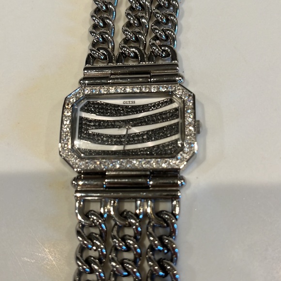 Guess | Accessories | Vintage Guess Chain Watch With Crystal Accents ...